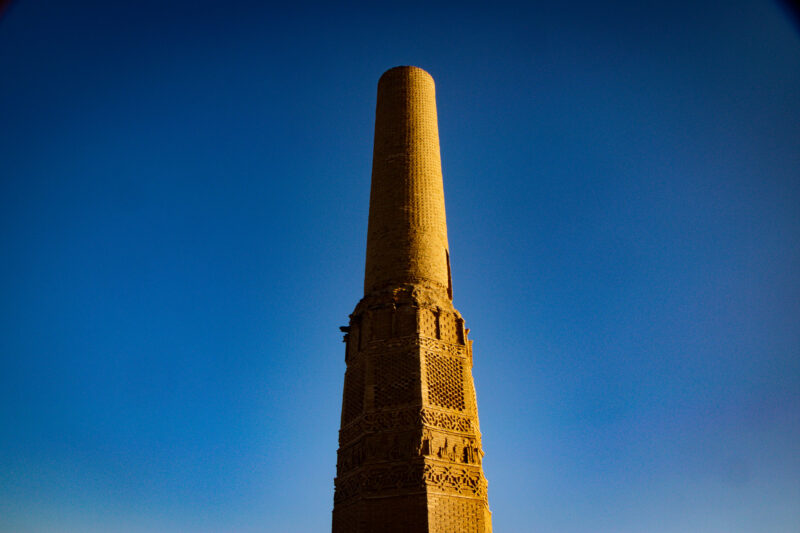 Iran's Towers: "Lighthouses of the desert” - Escape from Tehran